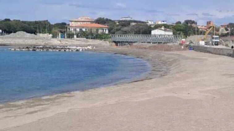 Livorno dove l'estate non è inclusiva: «Niente mare libero a Livorno ...