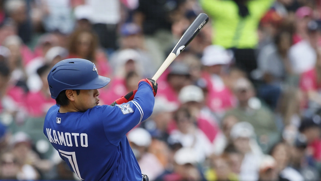 Okamoto’s clutch homer fuels Blue Jays’ comeback to .500