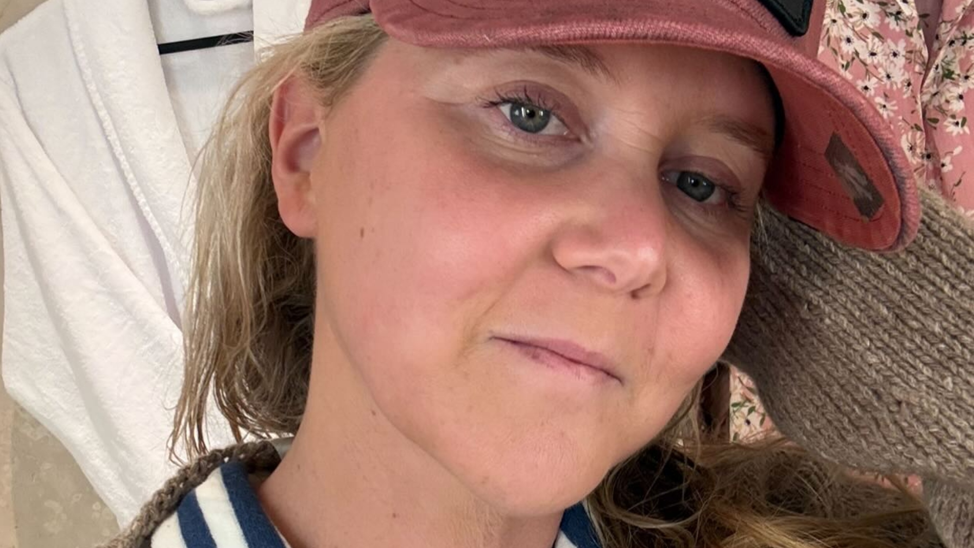 Between paddleboarding and yachting, Amy Schumer shares her vacation ...