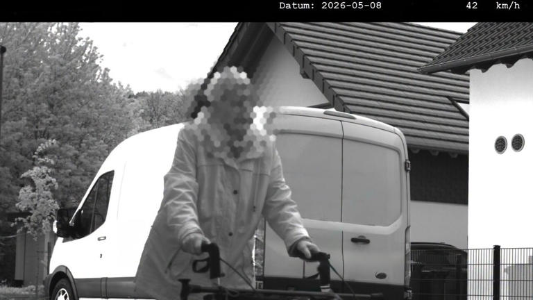 Geflitst met rollator tegen 42 km/u? Bejaarde Duitse dame zorgt voor ...