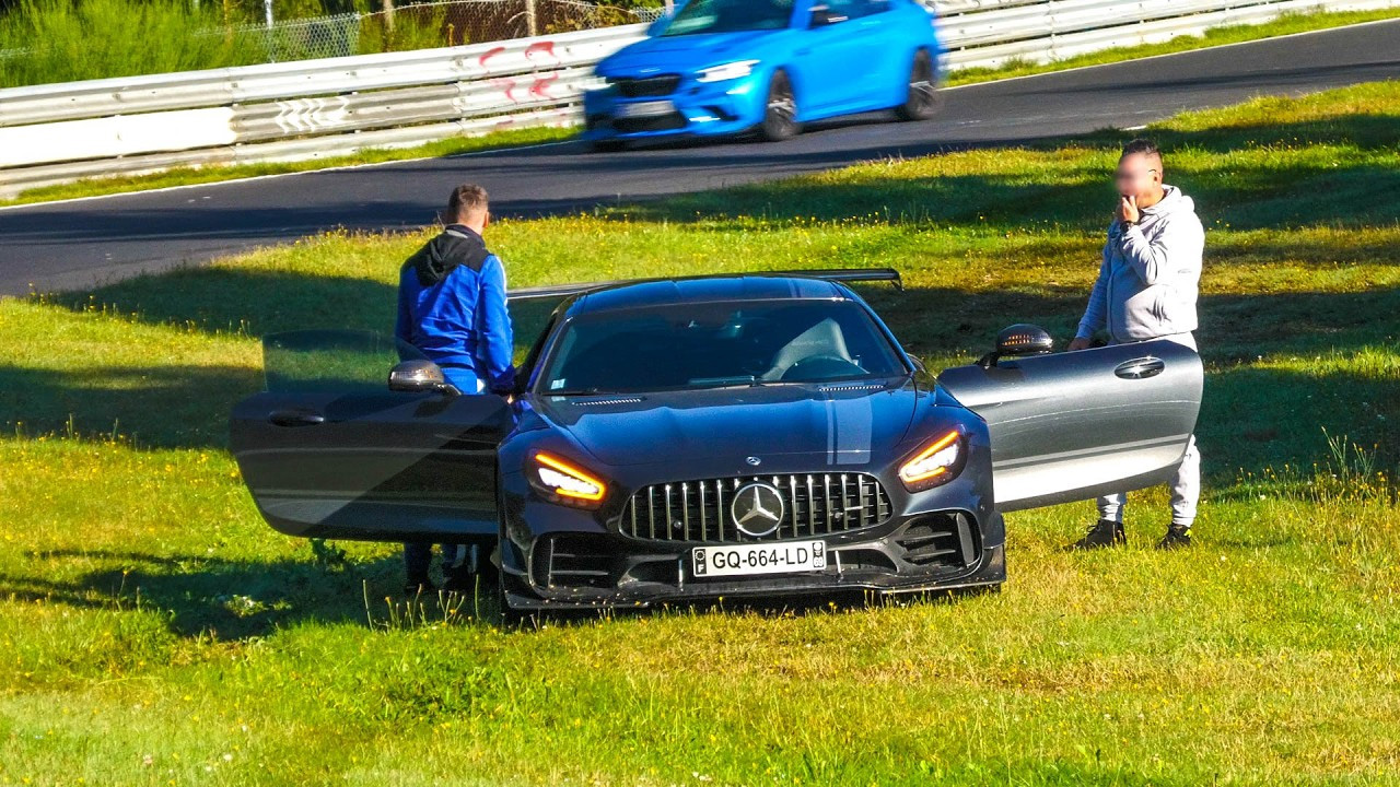 Aufwendige Bergung eines Mercedes-Supersportwagens mitten auf der ...