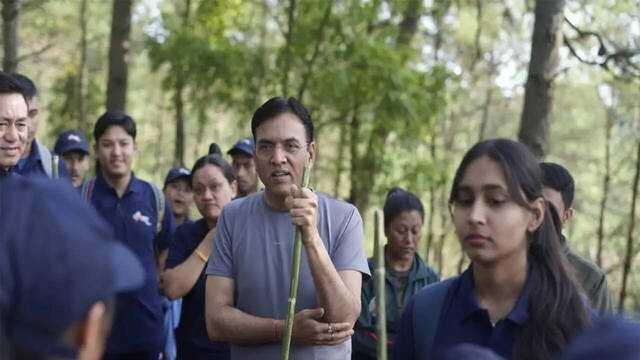 Mansukh Mandaviya engages youth in rhododendron trek in Shillong