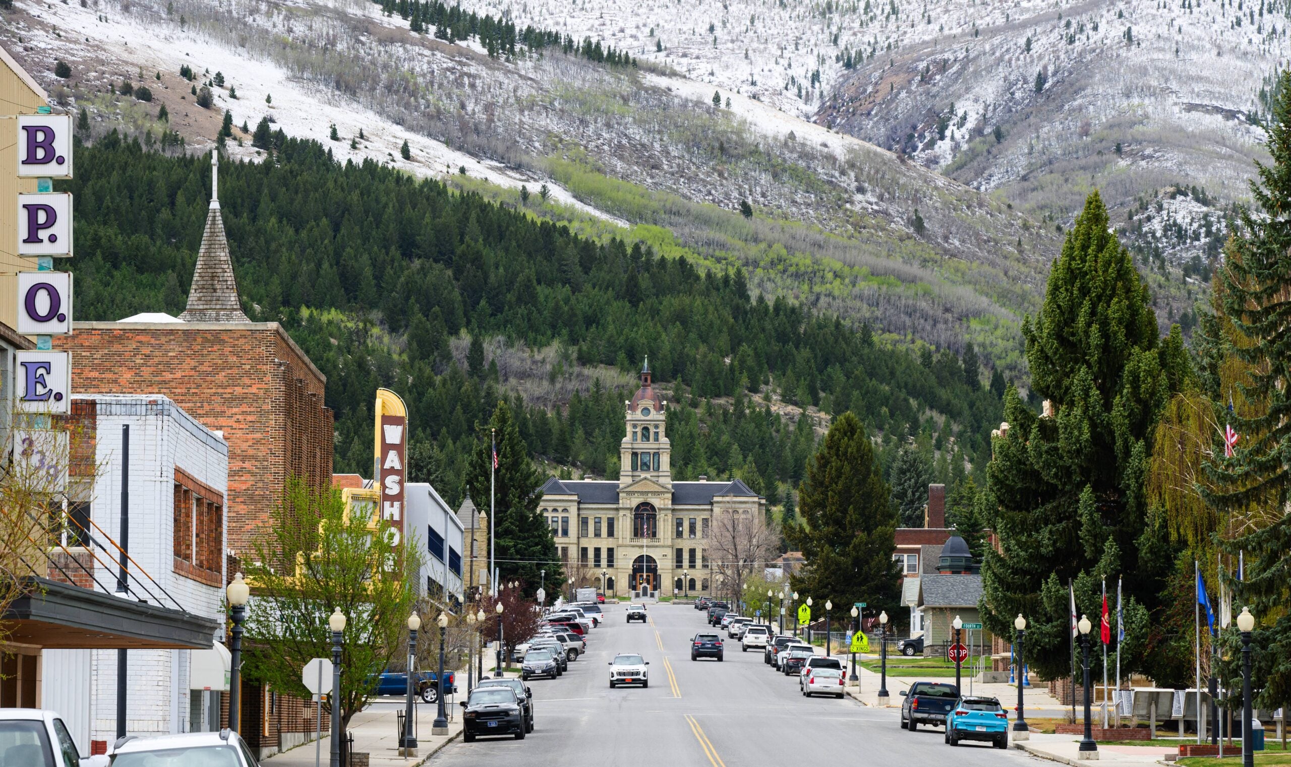 Mountain towns with cabins you can actually afford to buy in 2026