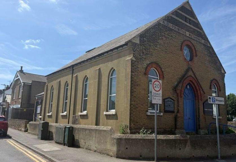 Latest Clive Emson auction includes former Wheatsheaf pub in Maidstone ...