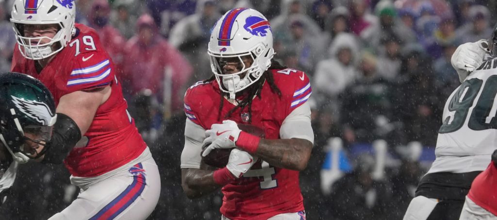 Hero RB fantasy football draft strategy & targets (2026)