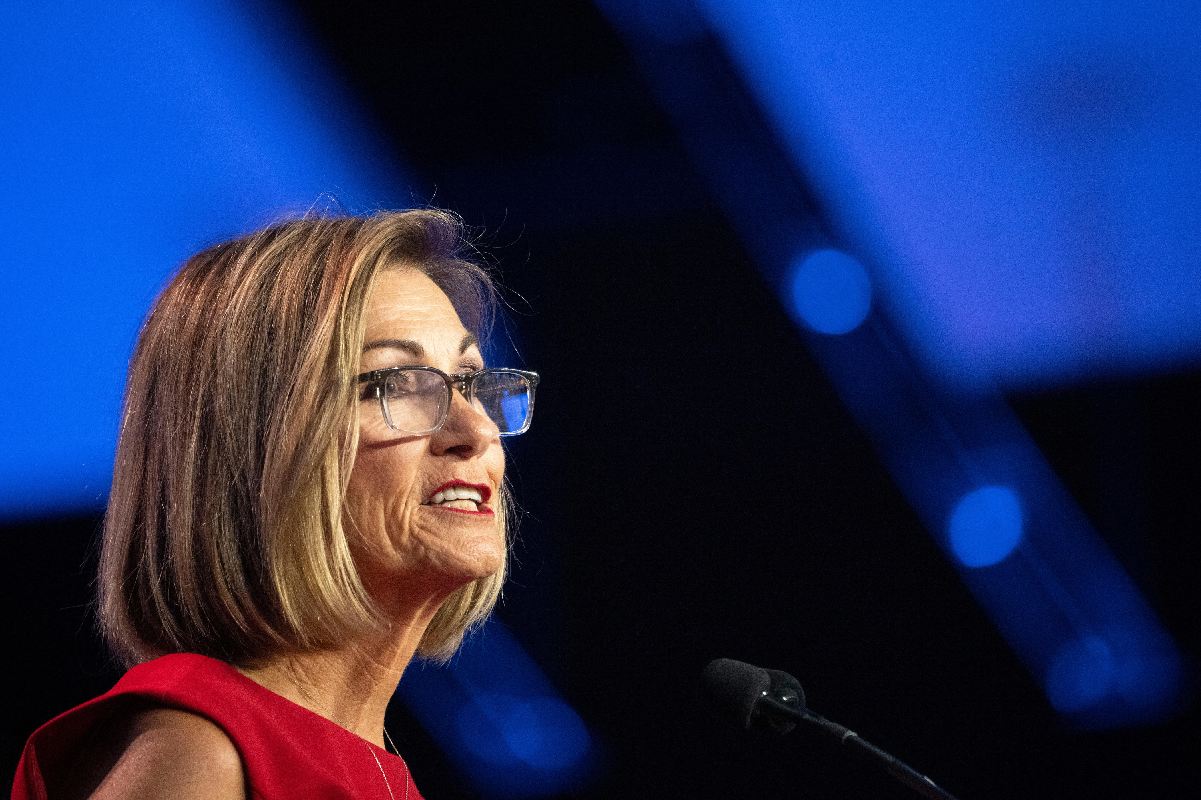 Democrats put a 'bullseye' on Iowa, eager to turn the red state purple