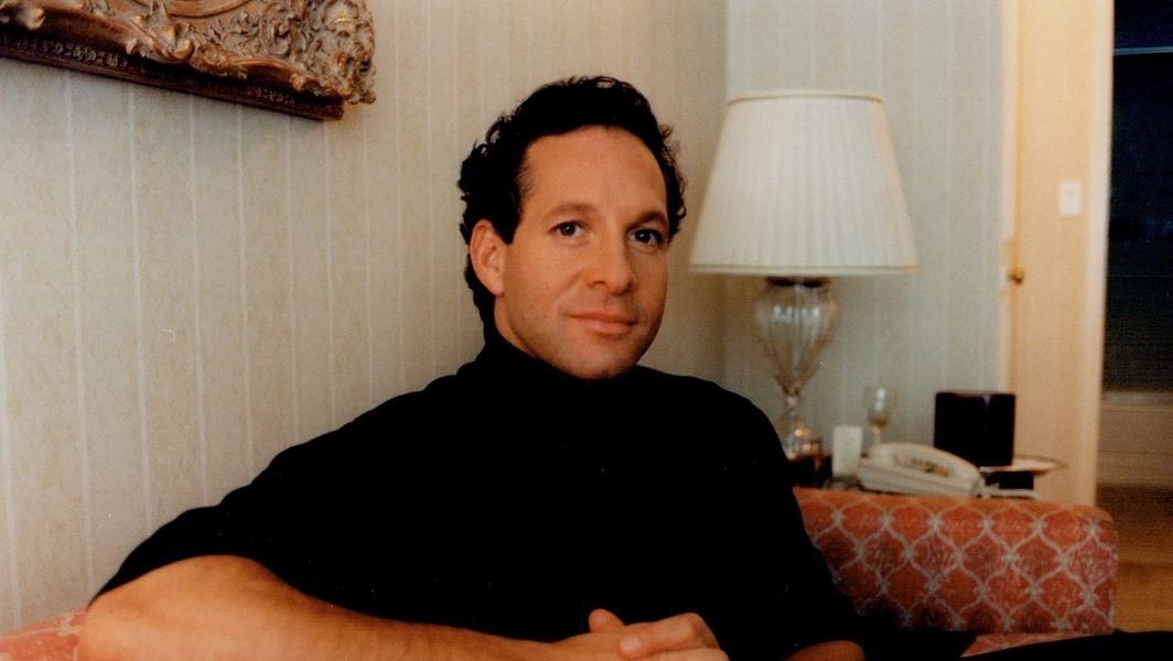 Steve Guttenberg finalizes divorce with $700K settlement