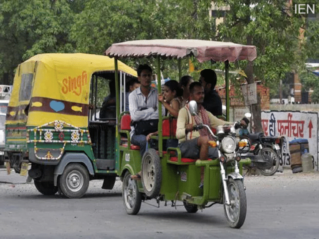 Delhi e-rickshaw rules may change soon: Only local residents could be ...