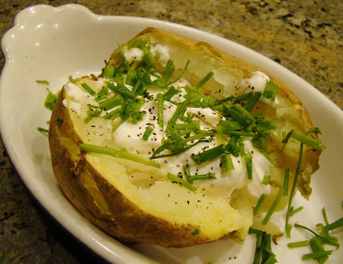 50 budget shoppers share their tips and tricks to save money on food