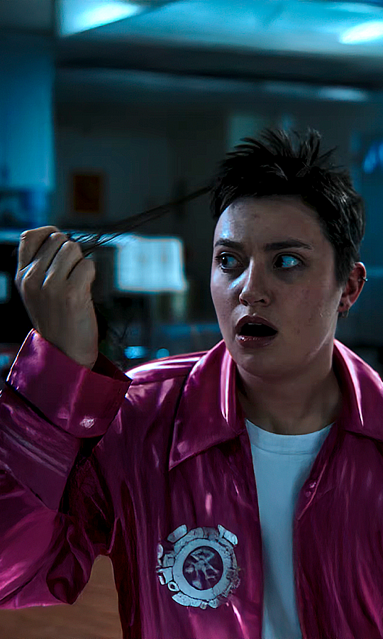 Girl gets her head shaved at sleepover?