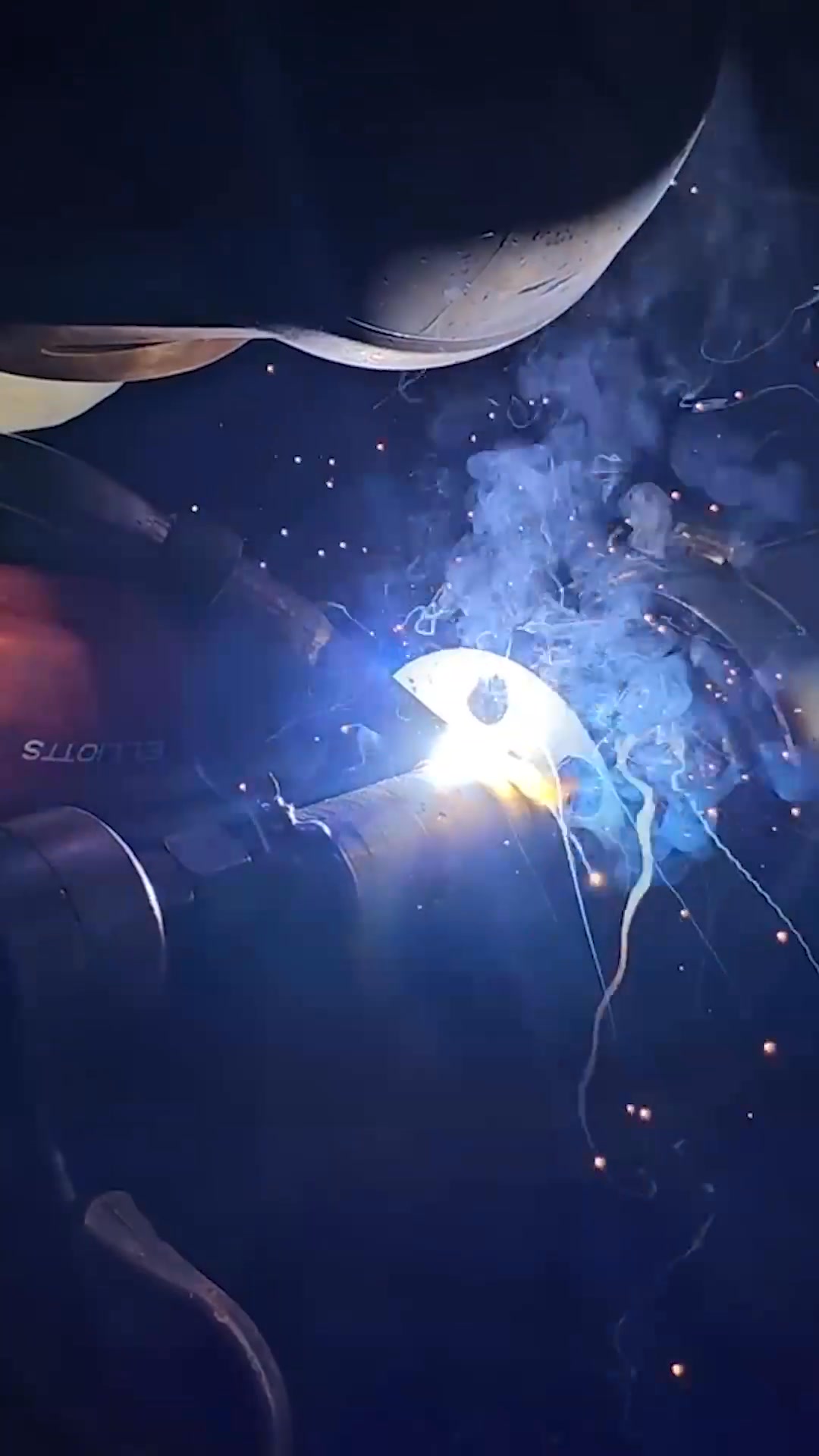 Saved from scrap: telescopic cylinder repair