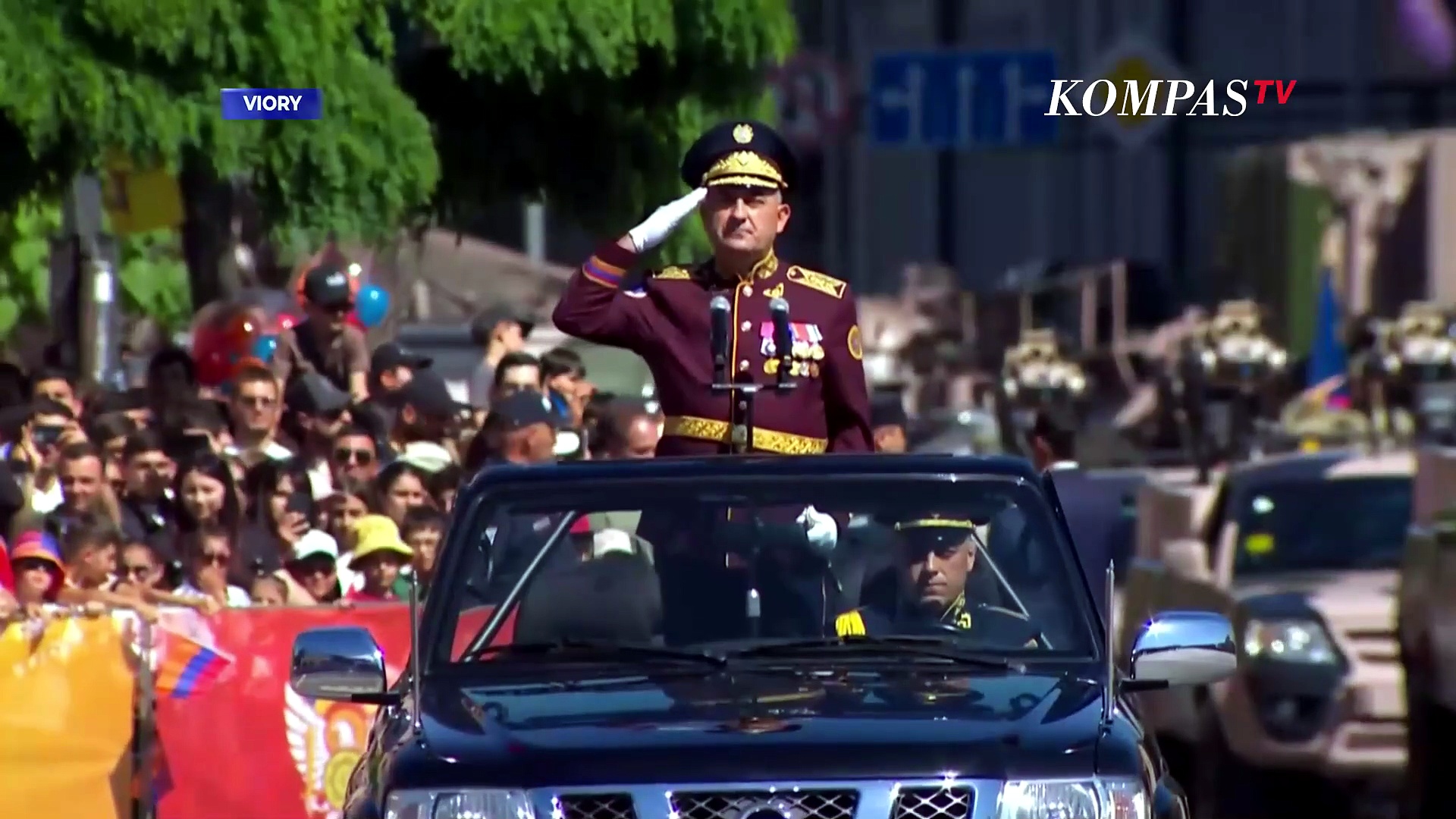 Wow! Rusia pamer alutsista, jet tempur Su-30SM tampil dalam parade ...