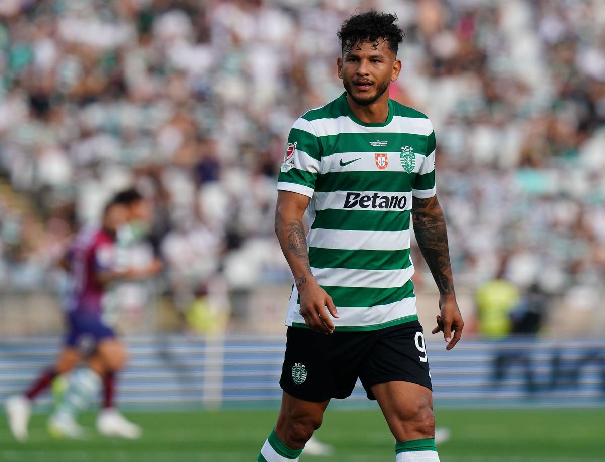 "Futuro é incerto": Luis Suárez não descarta saída do Sporting