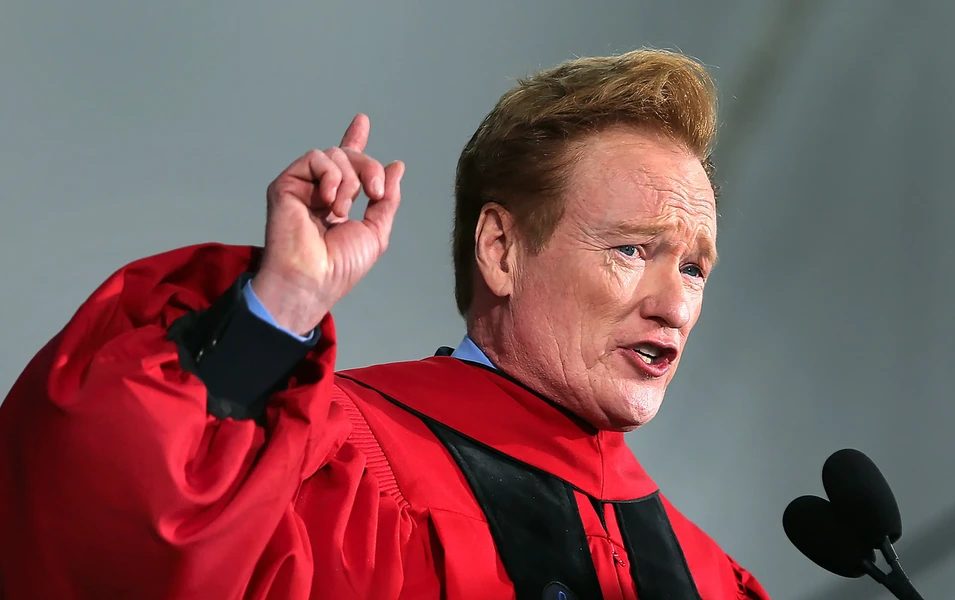 Conan O’Brien blends humor and humility in Harvard speech