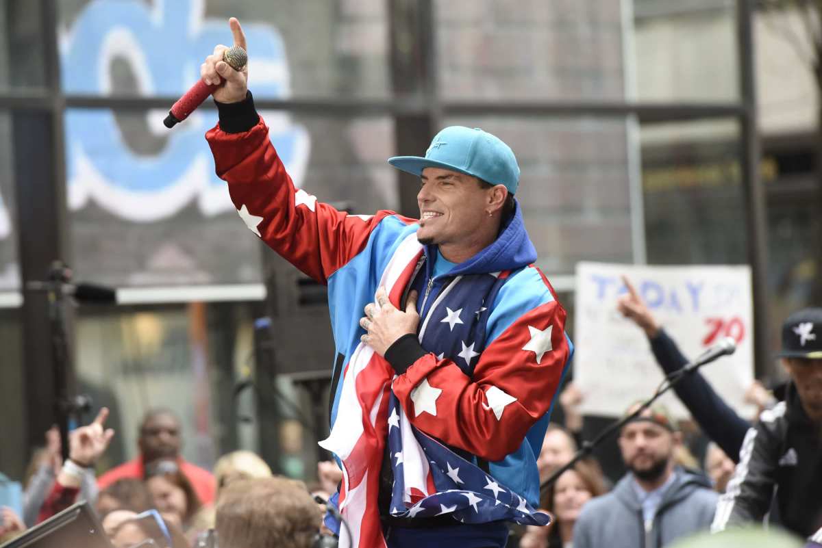 Vanilla Ice calls out entertainers sharing anti-Trump rhetoric: 'Stay ...