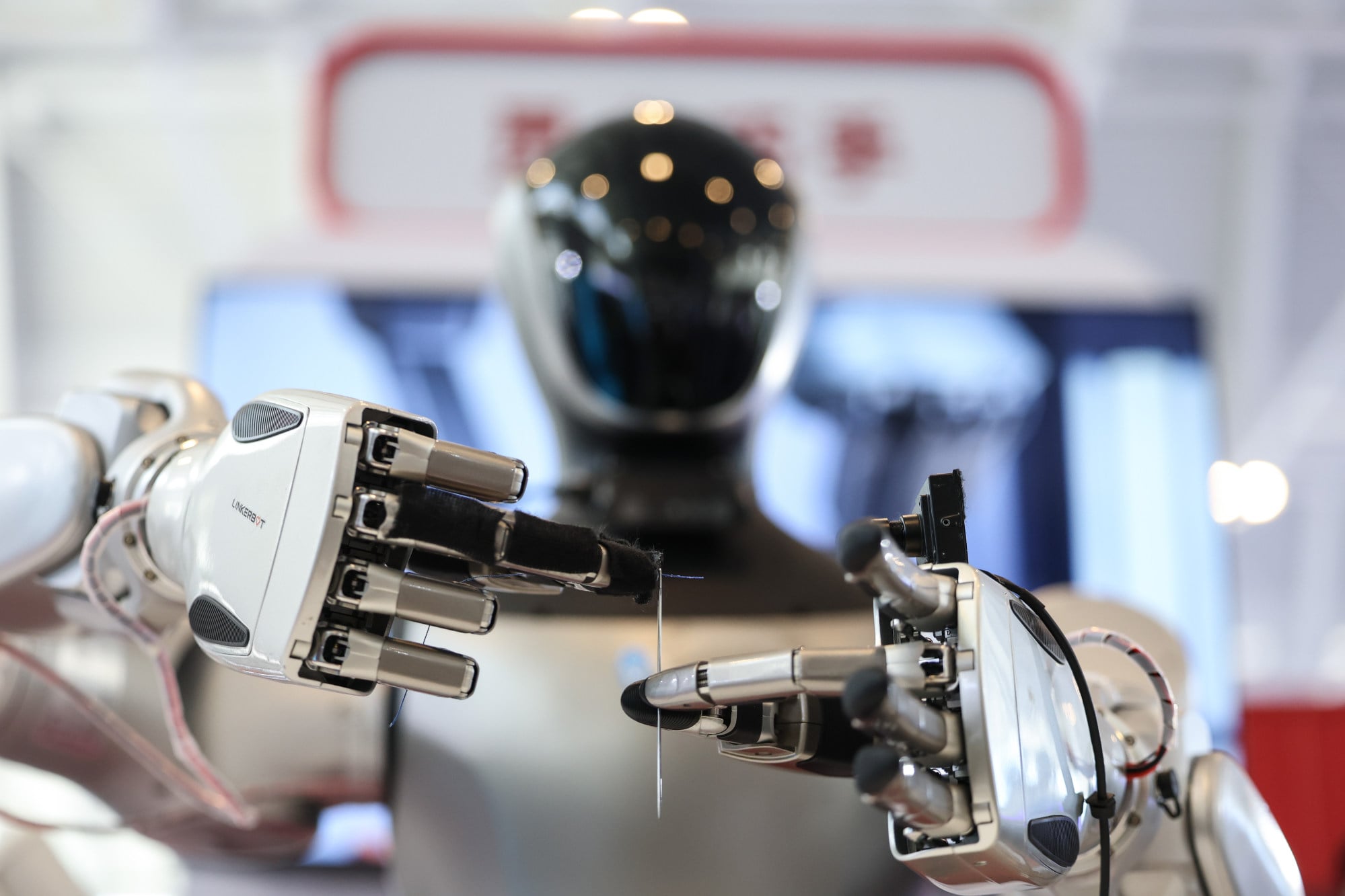 Unicorn born in record time amid 'arms race' among China's robotic hand ...