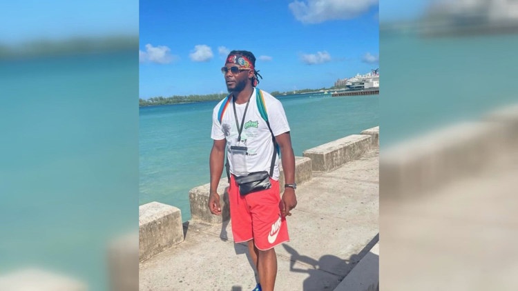 Huge crowd turns out to remember St. Louis man fatally shot outside ...