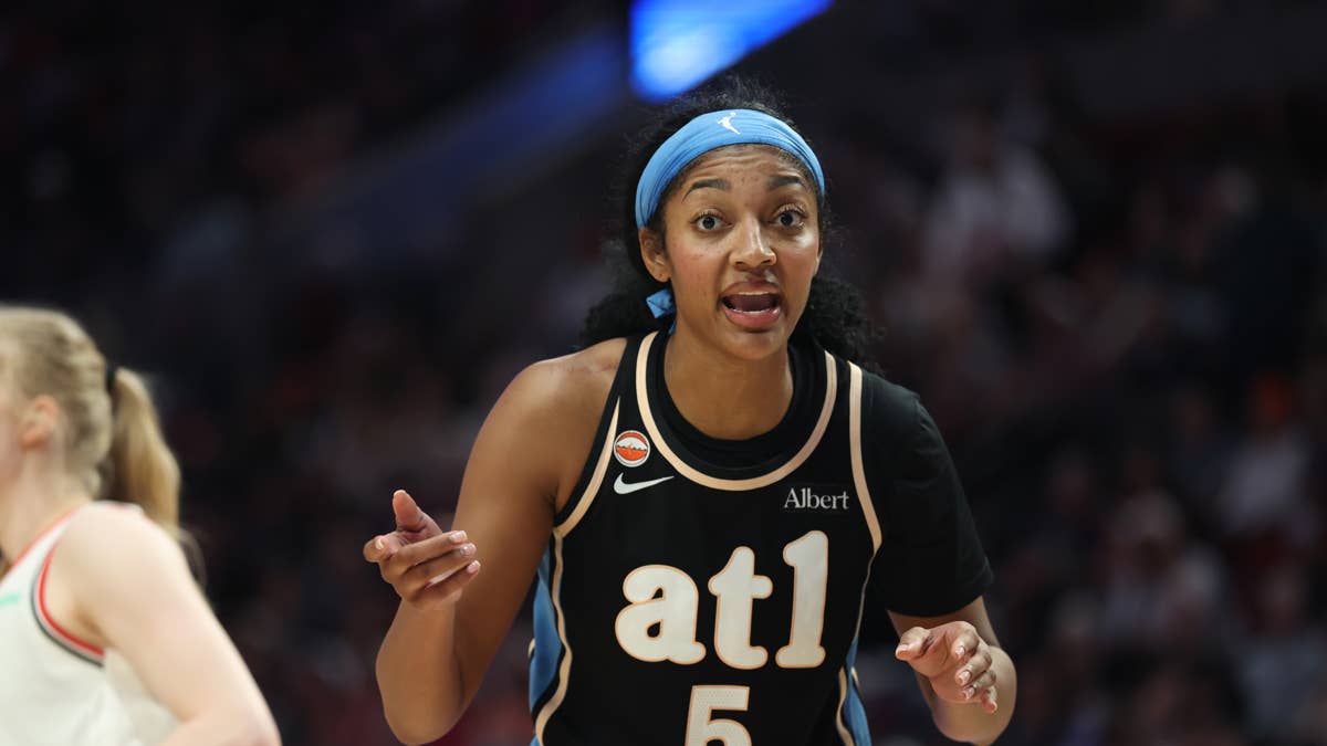 Angel Reese and Raven Johnson share heartwarming moment before WNBA game