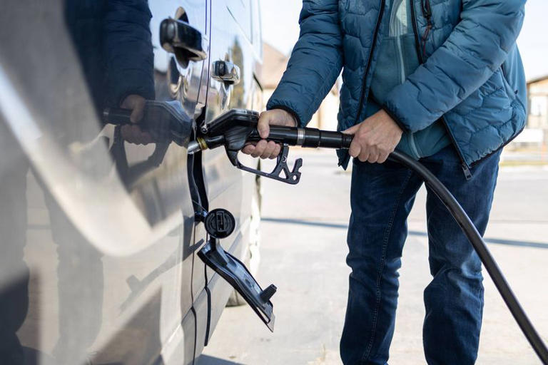 Man urges others to watch gas pumps after noticing something strange
