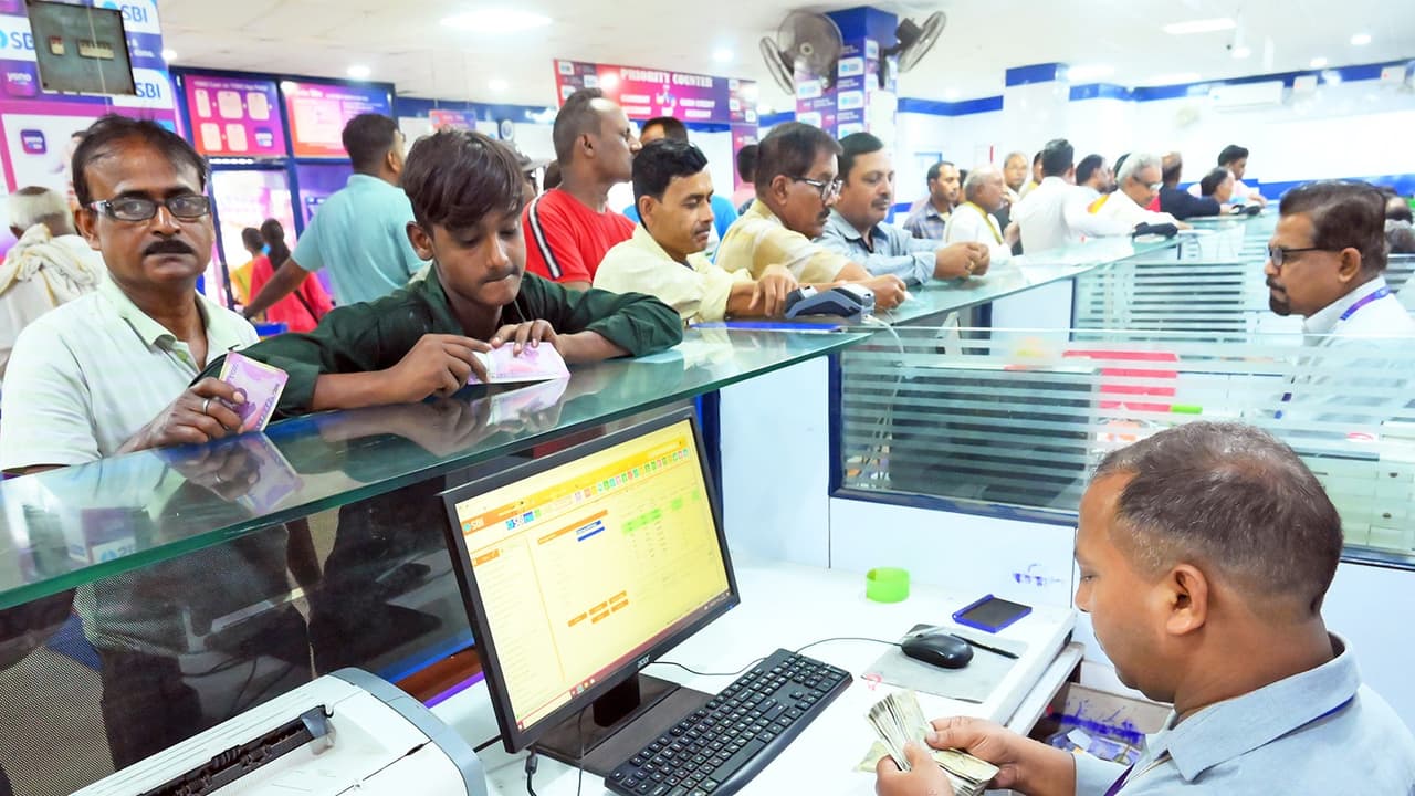 Indian banking RoA to dip this fiscal, but stay above average: Crisil