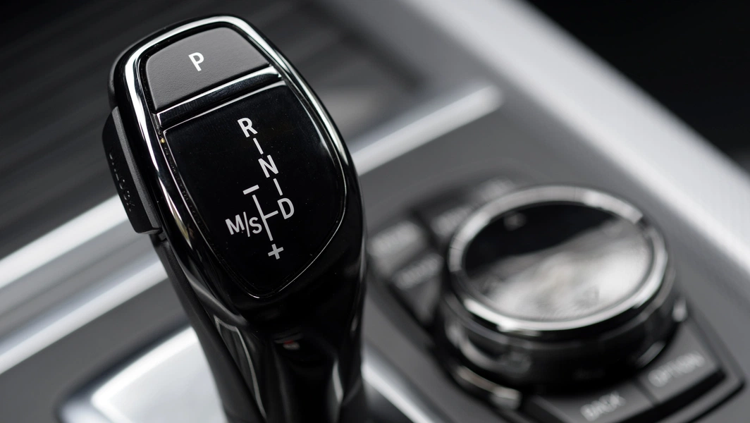 Mechanics flag rising transmission failures in modern vehicles