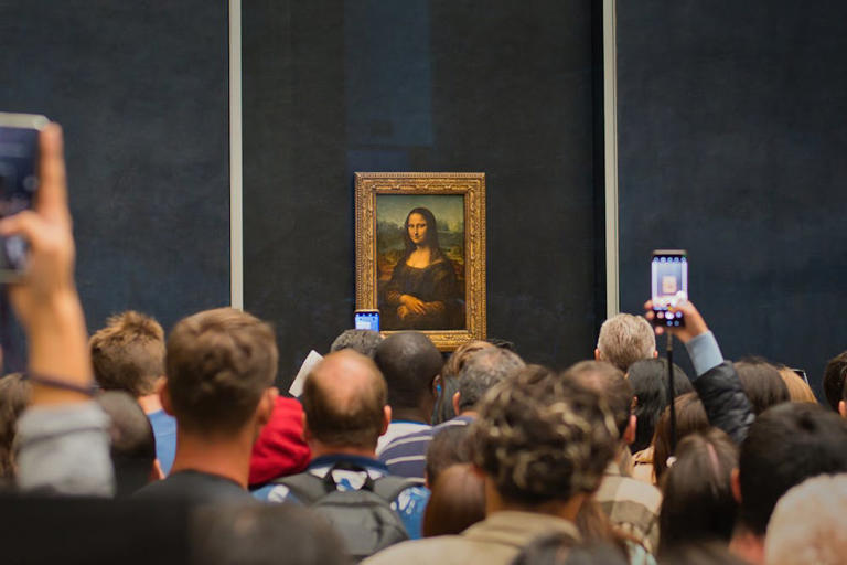 $1 billion Louvre renovation: Mona Lisa is finally getting her own building