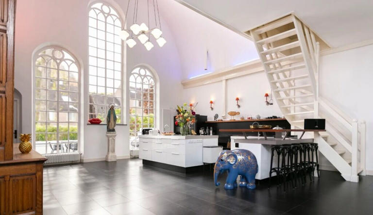 Droomwoning op Funda: voormalige kerk uit 1888 moet € 1.795.000 opleveren