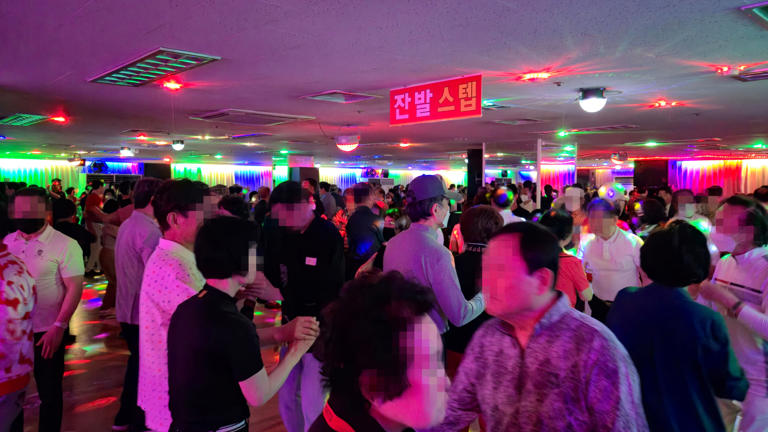 Jegi-dong Station: Seoul's silver city for elderly dance and socializing