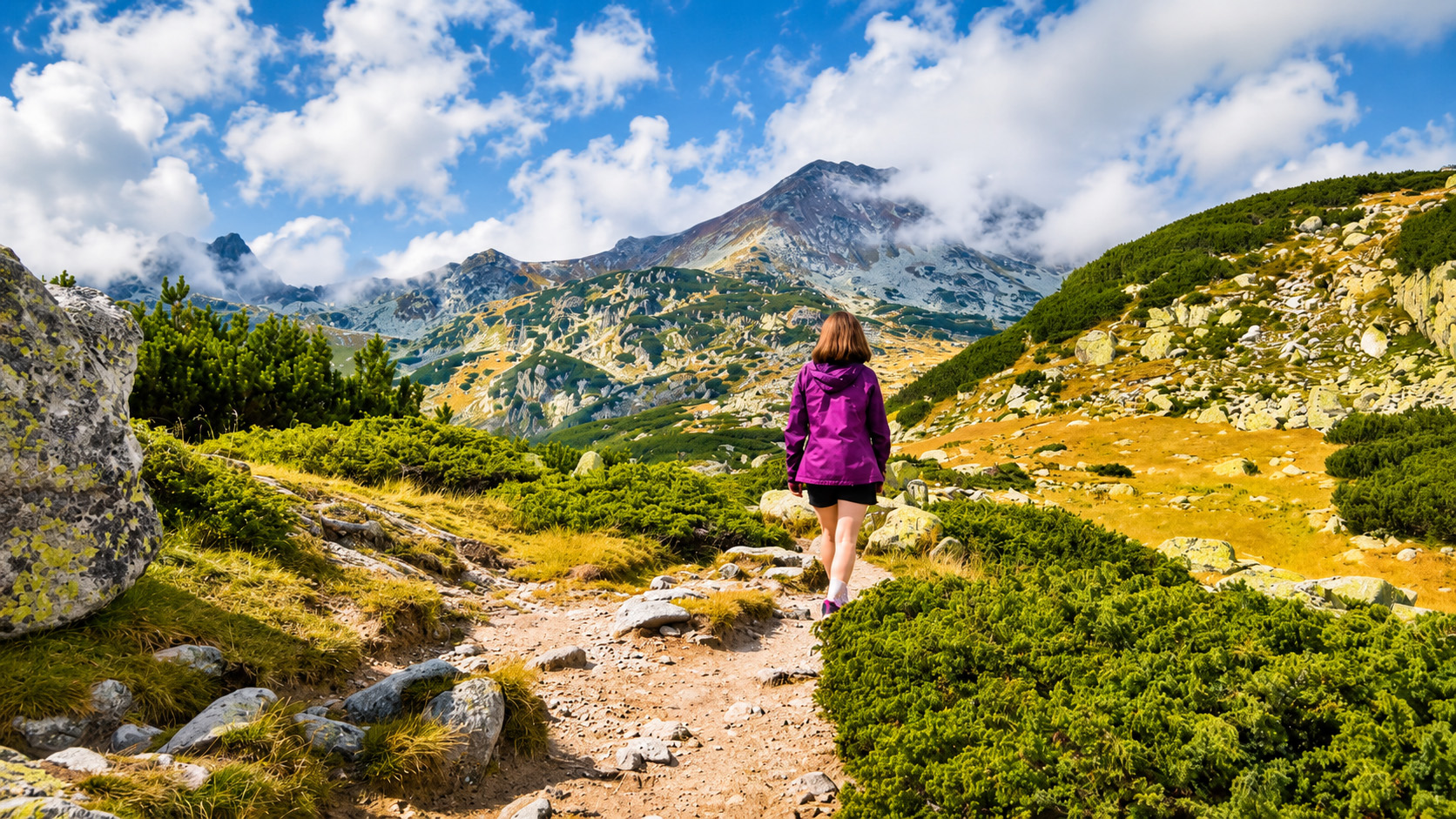 Romania’s Retezat Mountains filled with hidden glacial lakes