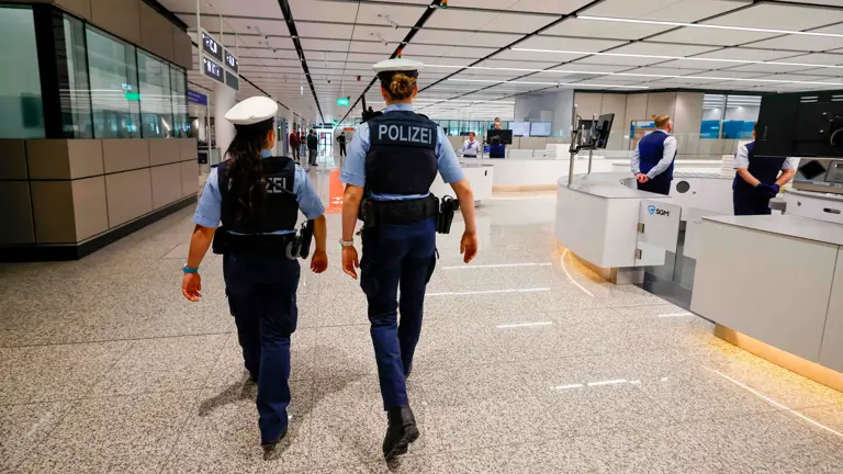 München Lufthavn lukket helt ned: Flyvende objekt observeret
