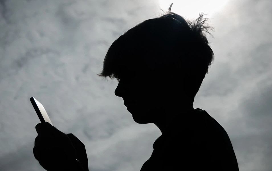 Experts warn toxic online culture fueling boys' loneliness crisis