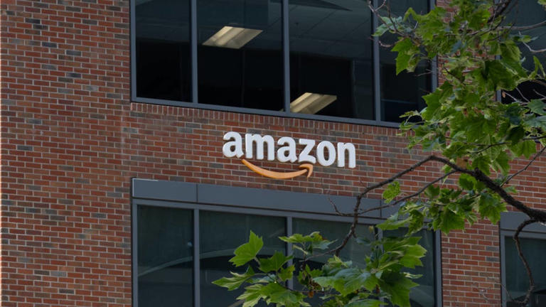 Amazon's 'flowy' $20 cotton-linen pants are 'summer perfection,' and ...
