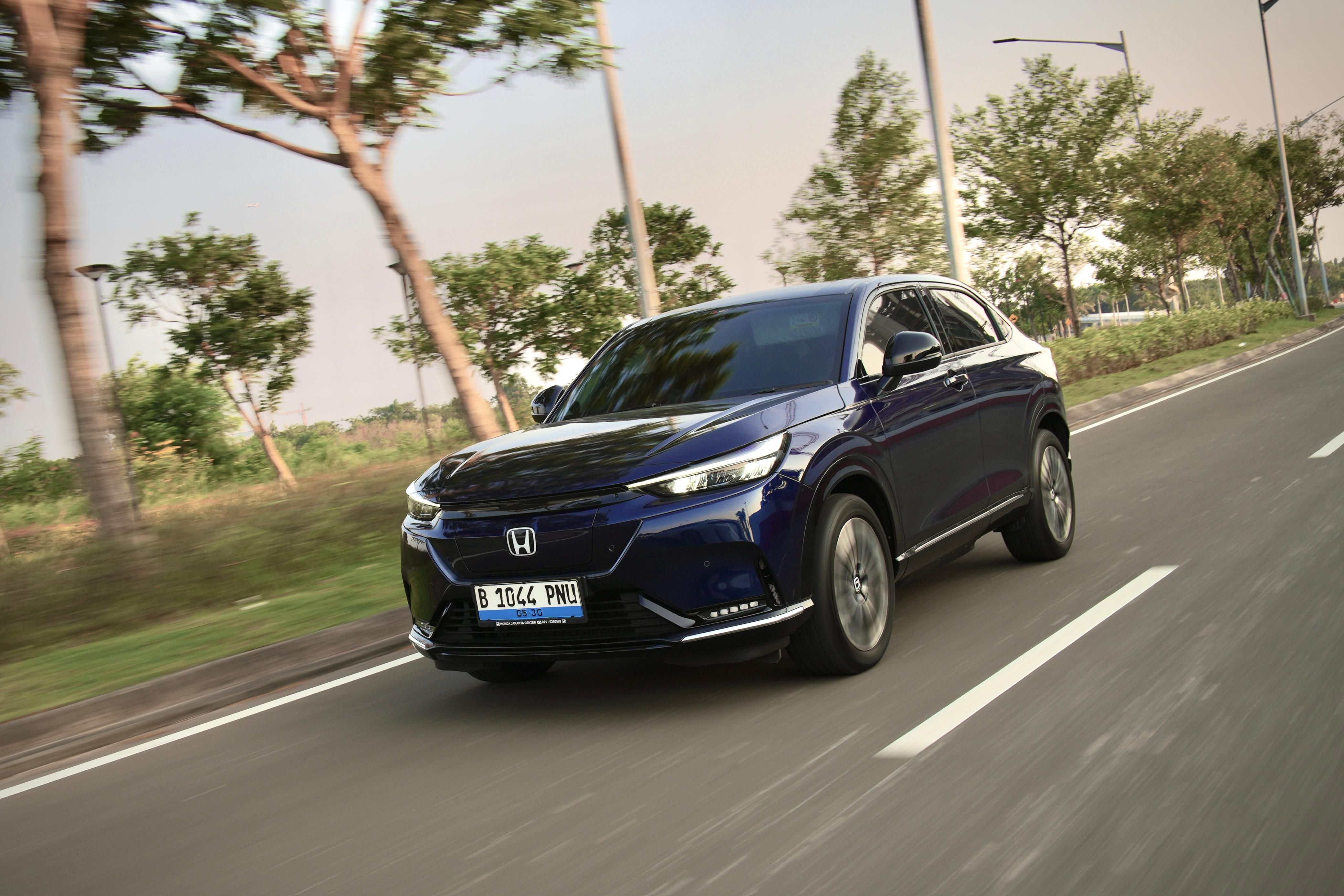 Impresi berkendara Honda e:N1, kembaran HR-V tapi beda rasanya