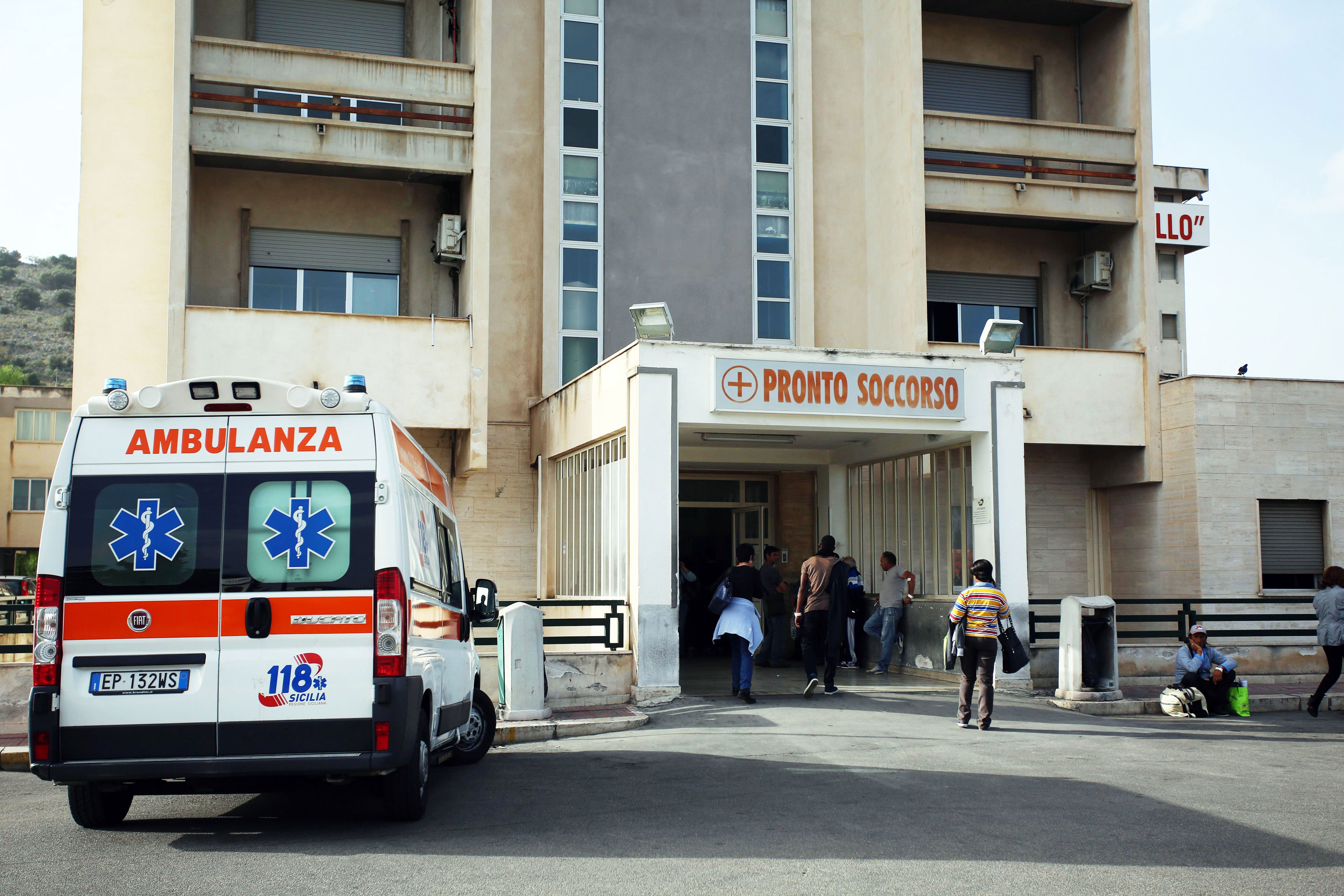 Tragico incidente a Partinico: un morto e quattro feriti