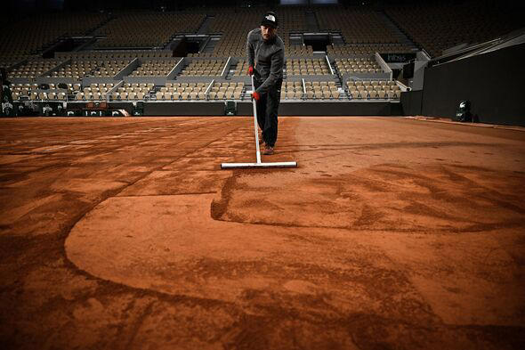 Are French Open clay courts made of real clay? What Roland Garros ...