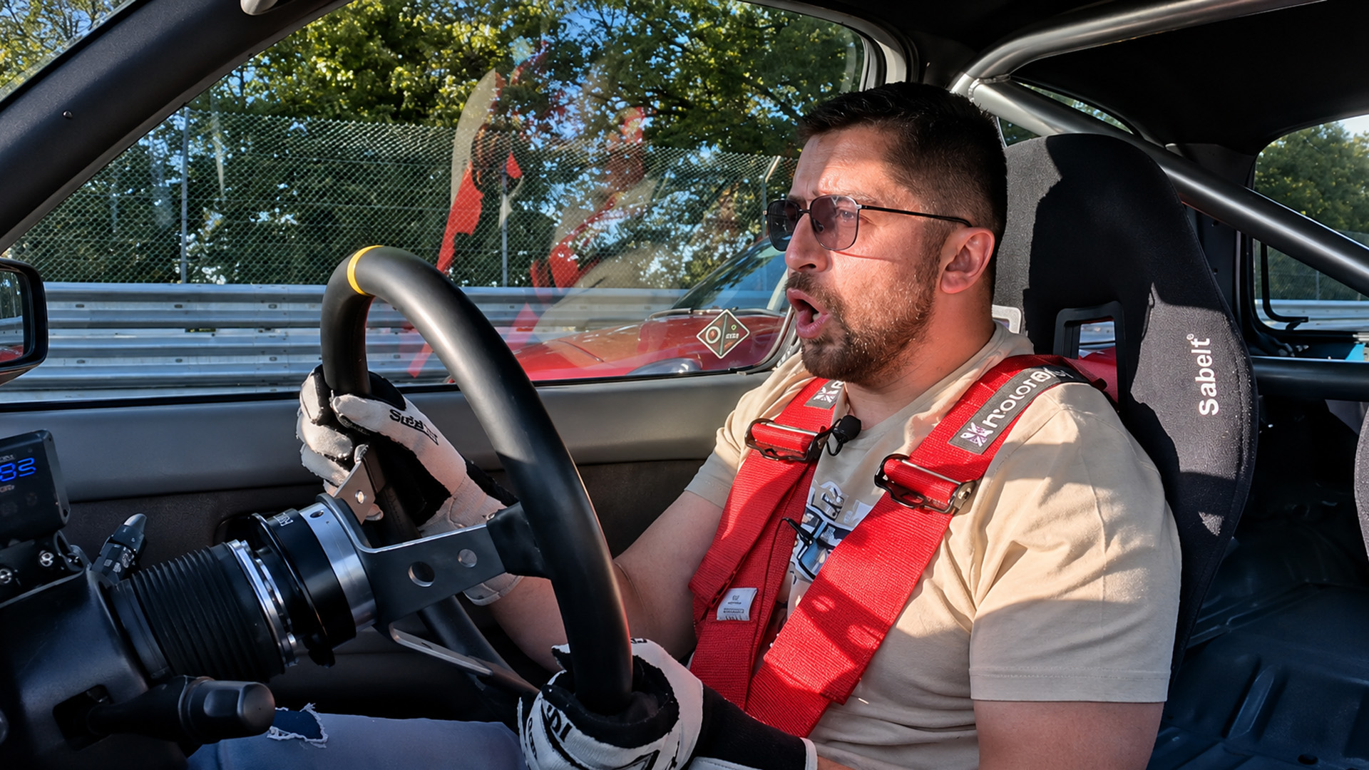 Nissan Micra K11 drives faster than expected on circuit