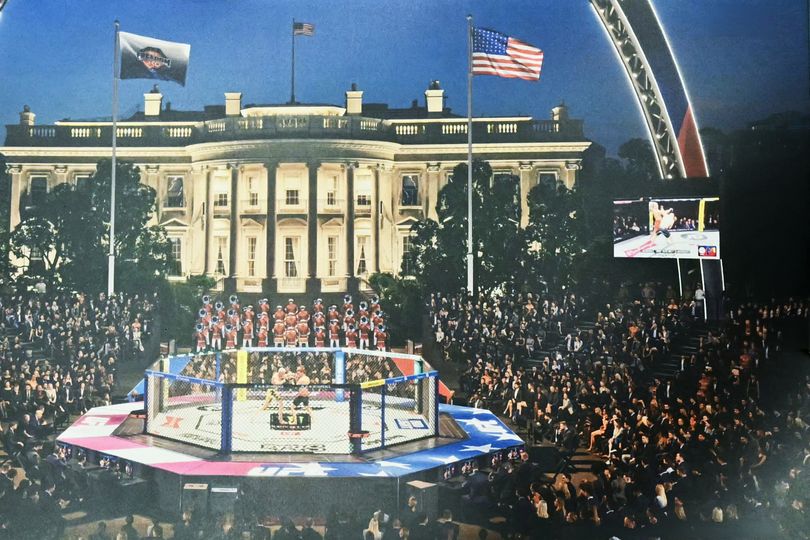 Joe Rogan turns on Trump over 'gimmick' White House fight night in ...