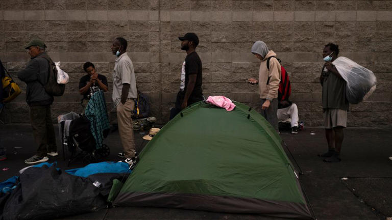 California blues: Races for governor, Los Angeles mayor feature weak ...