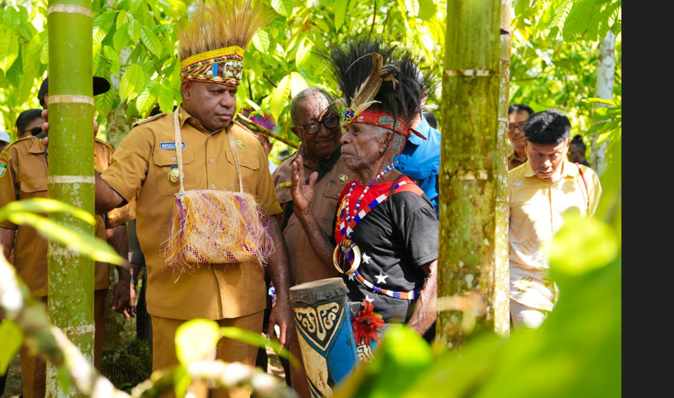 Petani kakao di Kepulauan Yapen dapat perhatian Gubernur Papua, Matius ...