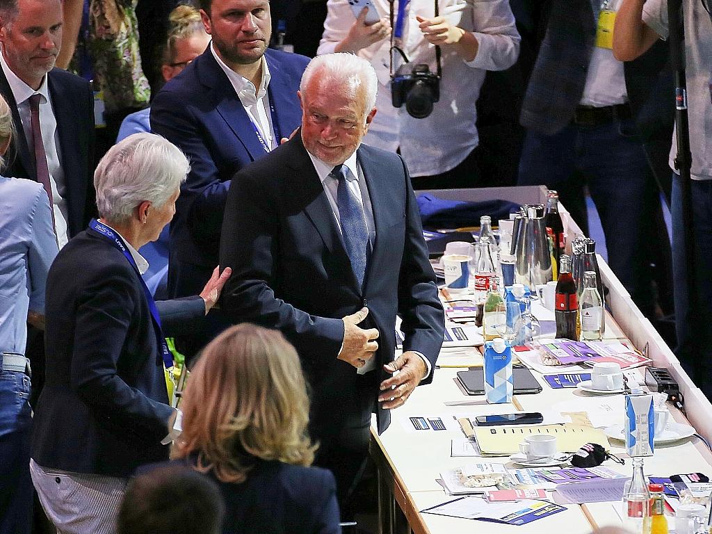Kubicki zum FDP-Chef gewählt - Strack-Zimmermann unterliegt