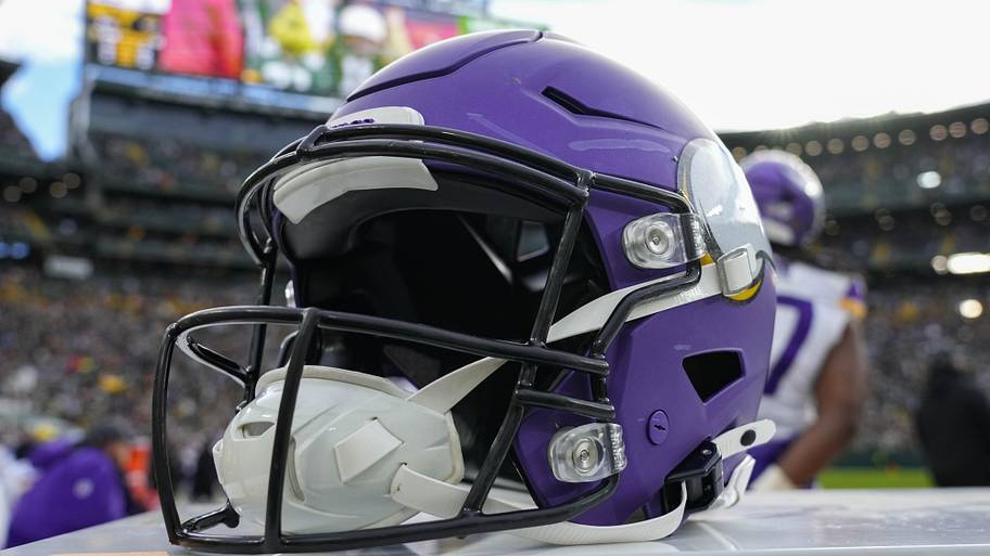 Vikings hire Seahawks executive Nolan Teasley as general manager