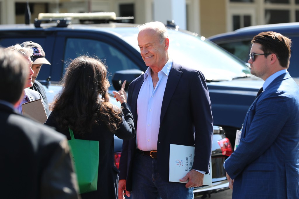Kelsey Grammer reveals his nasty nickname for Karen Bass as he backs ...