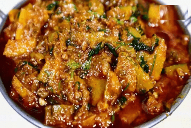 Bhandara style kaddu ki sabji: Make Bhandara style pumpkin sabji at ...