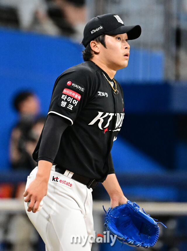 [MD포토] 박영현 '경기 마침표 찍자'