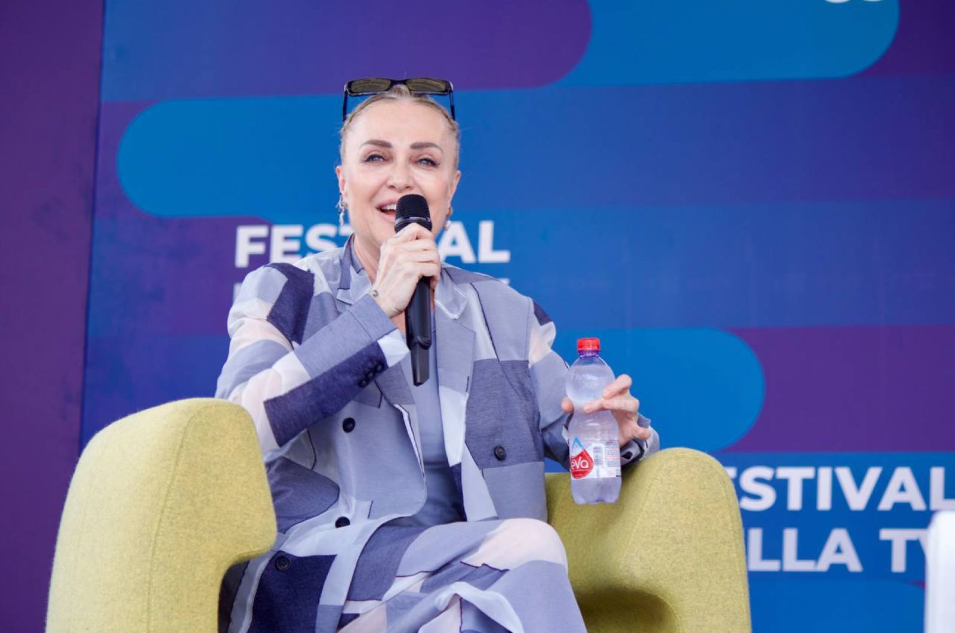 Paola Barale, 'Citofonare Rai2? Spero sia una ripartenza'