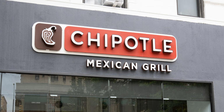 Chipotle Is Allegedly Testing A New Protein & Fans Already See One ...