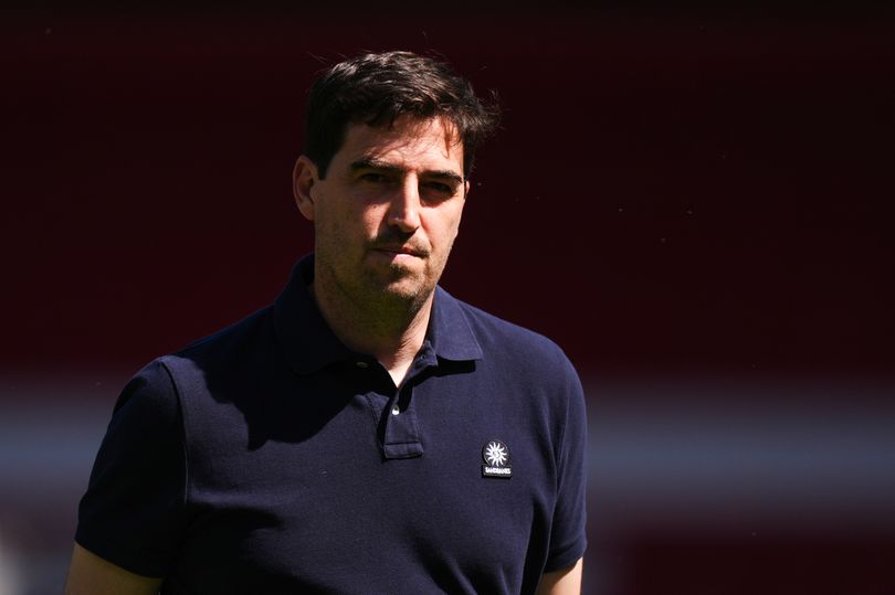 Liverpool icon thrilled after learning Arne Slot's replacement as he ...
