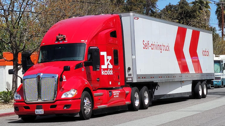 Aurora and McLane just logged 280,000 driverless miles on the Dallas-to ...