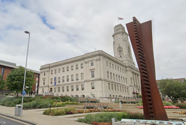 Barnsley Labour group leader questions Reform's policies for the town