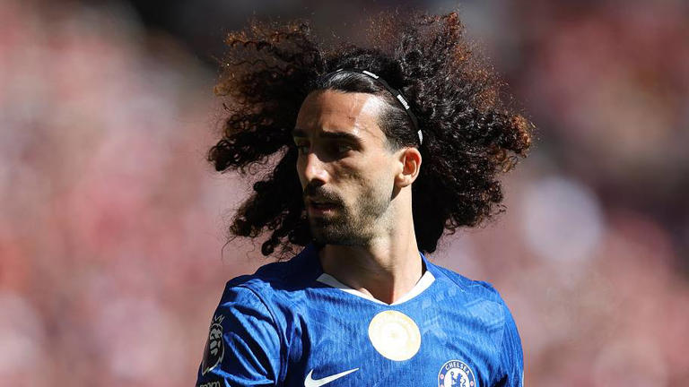 Marc Cucurella se acerca al FC Barcelona